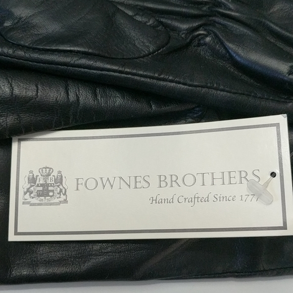 Fownes Brothers | Accessories | Nwt Fownes Brothers Black Leather ...